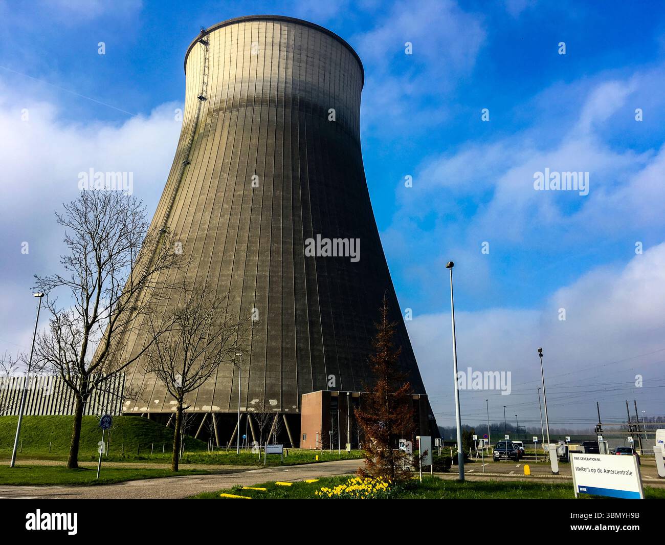 Huge cooling tower at Amer Centrale electrical Power Plant & Kraftwerk ...