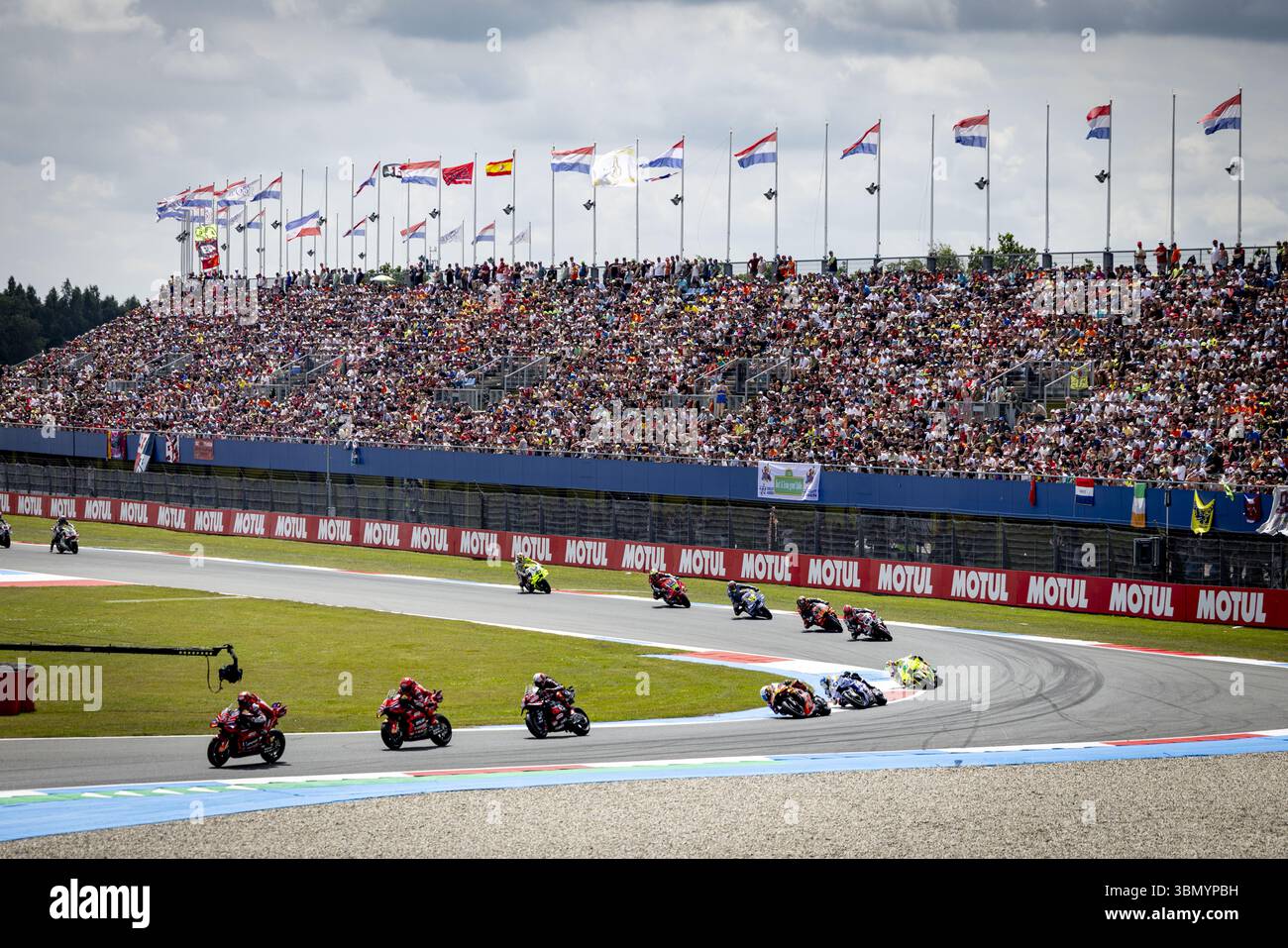 ASSEN - Racing fans during the 100th edition of the TT of Assen. ANP ...