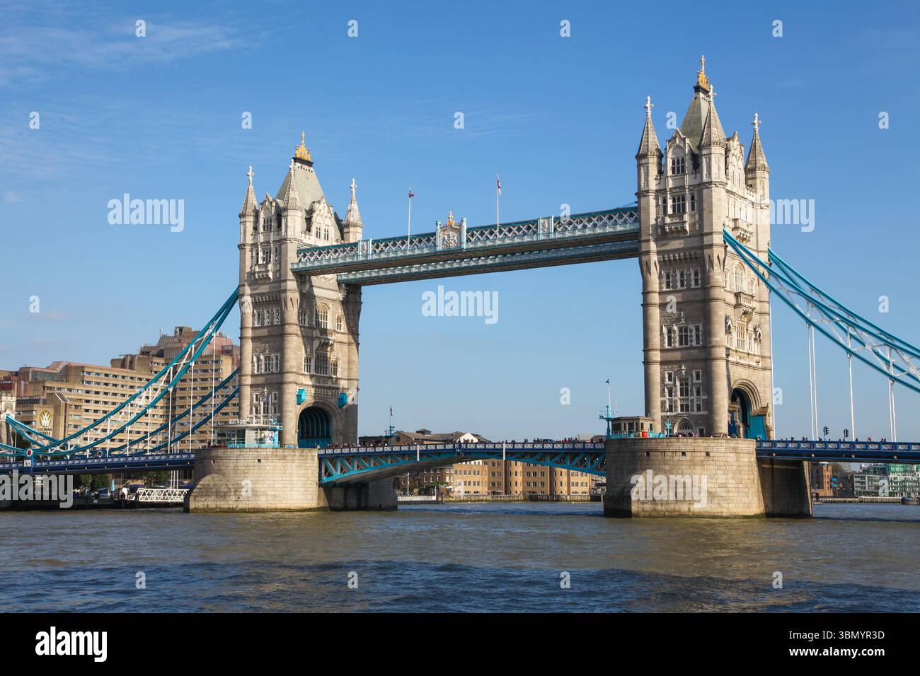 Tower Bridge in daylight, spanning the River Thames in central London ...