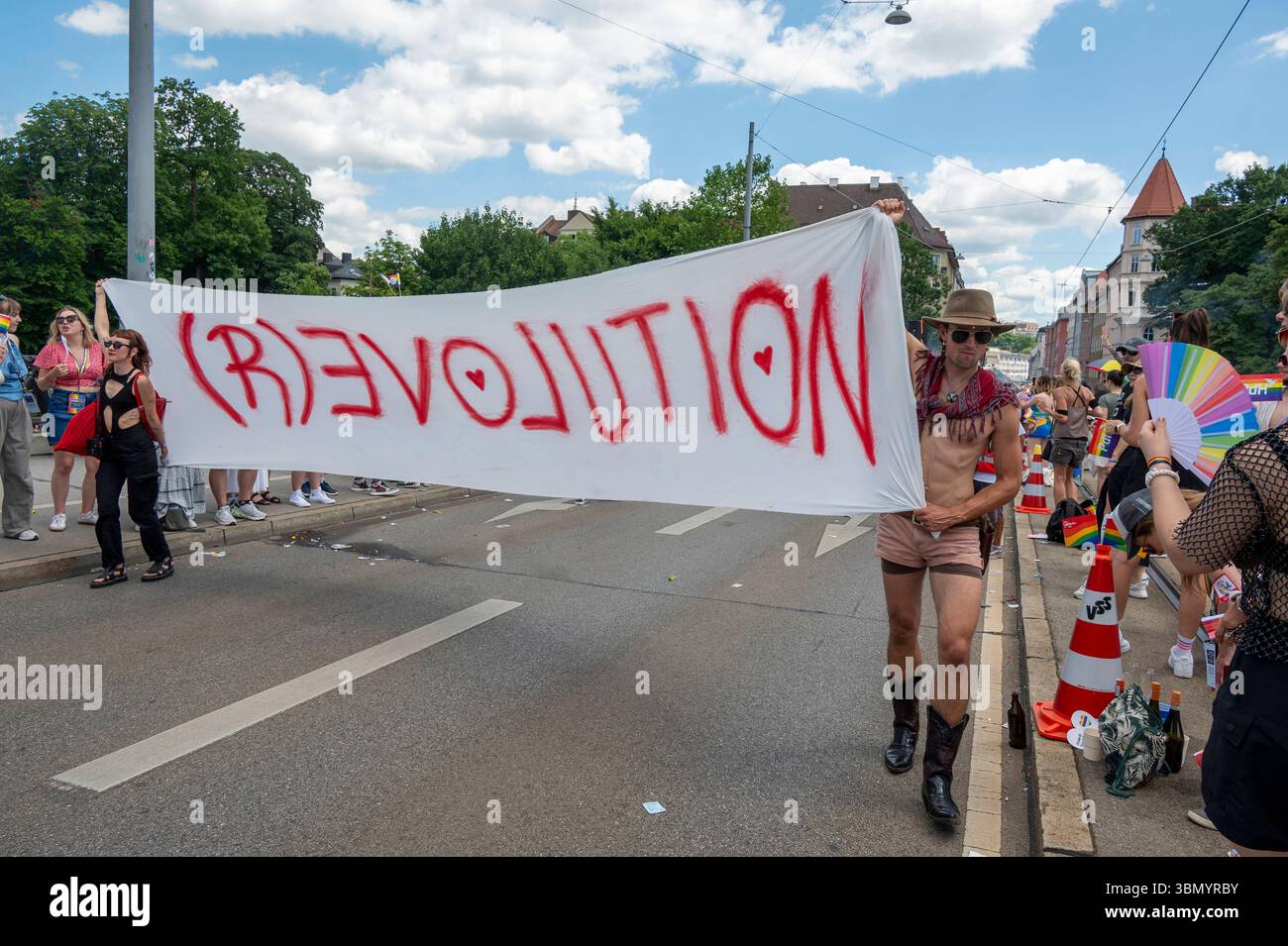 Muenchen, CSD Politparade, Queer Kollektiv *** Munich, CSD Political ...