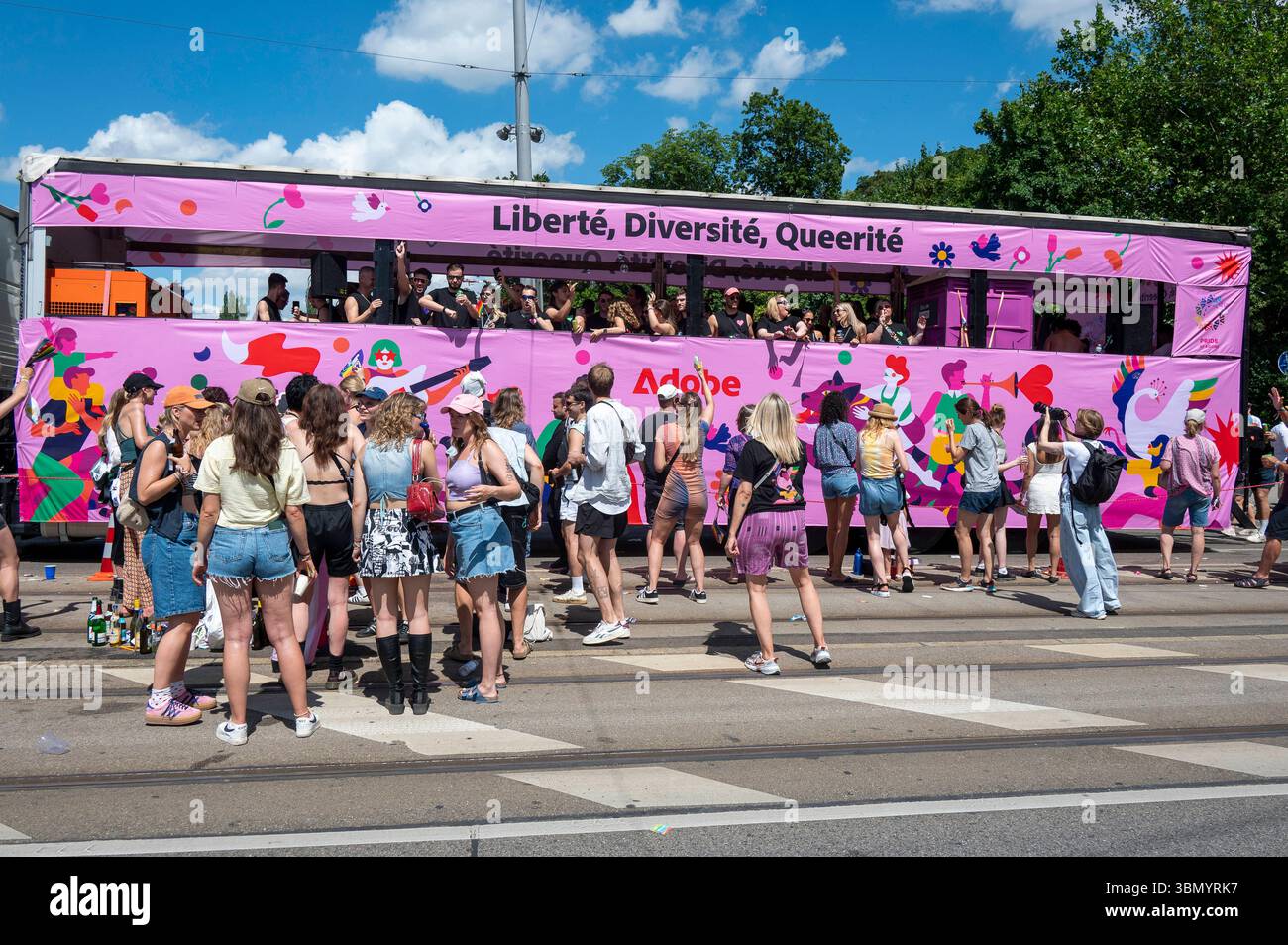 Muenchen, CSD Politparade, Adobe for All, Diversity Netzwerk *** Munich ...