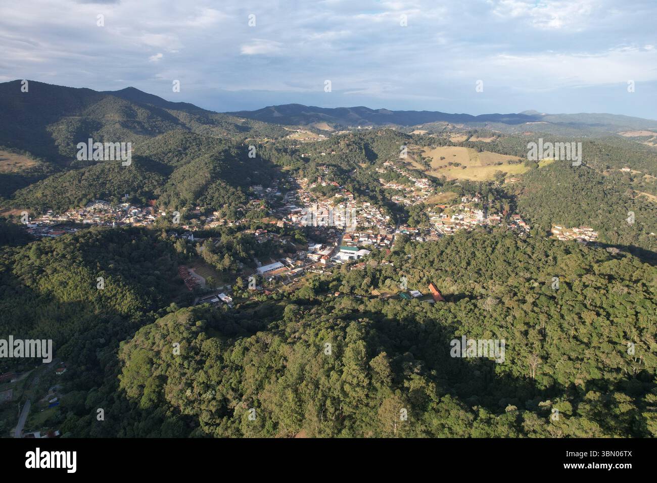 Sightseeing landscape of valley in Santo Antonio do Pinhal, Brazil ...
