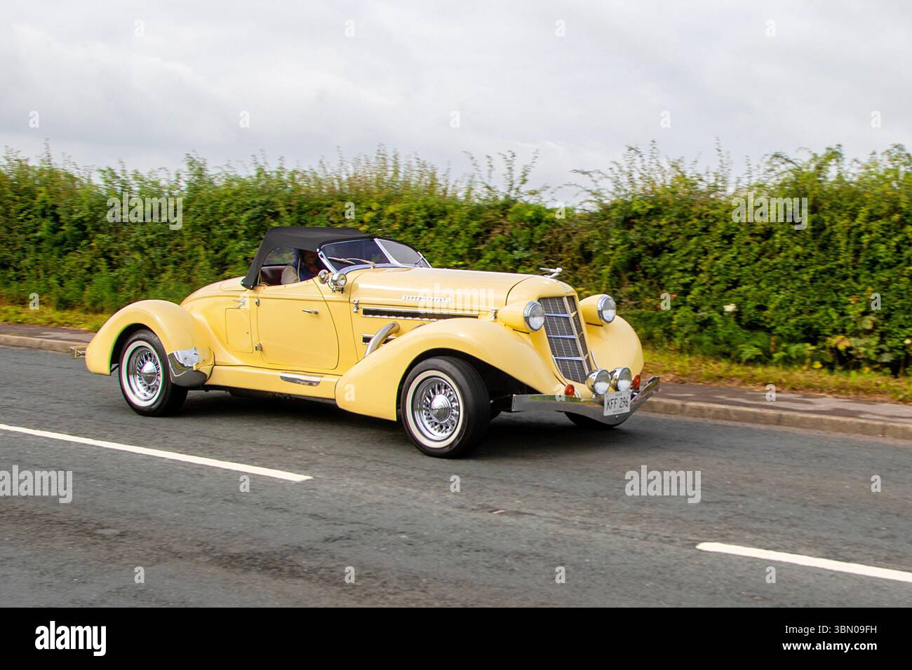 1936 30s thirties Yellow Auburn Boat Tail Speedster,Car Petrol 5700 cc ...
