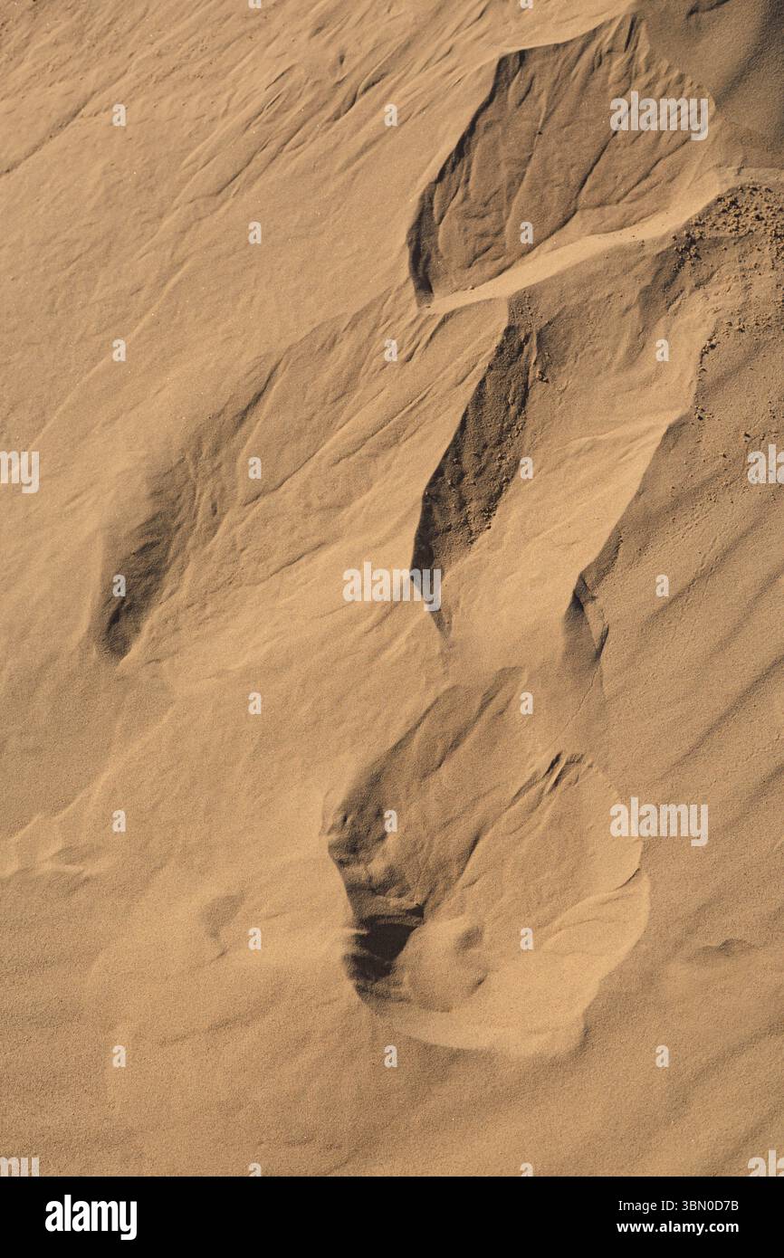 Texture of sand and earth, sand dunes and mountains Stock Photo - Alamy