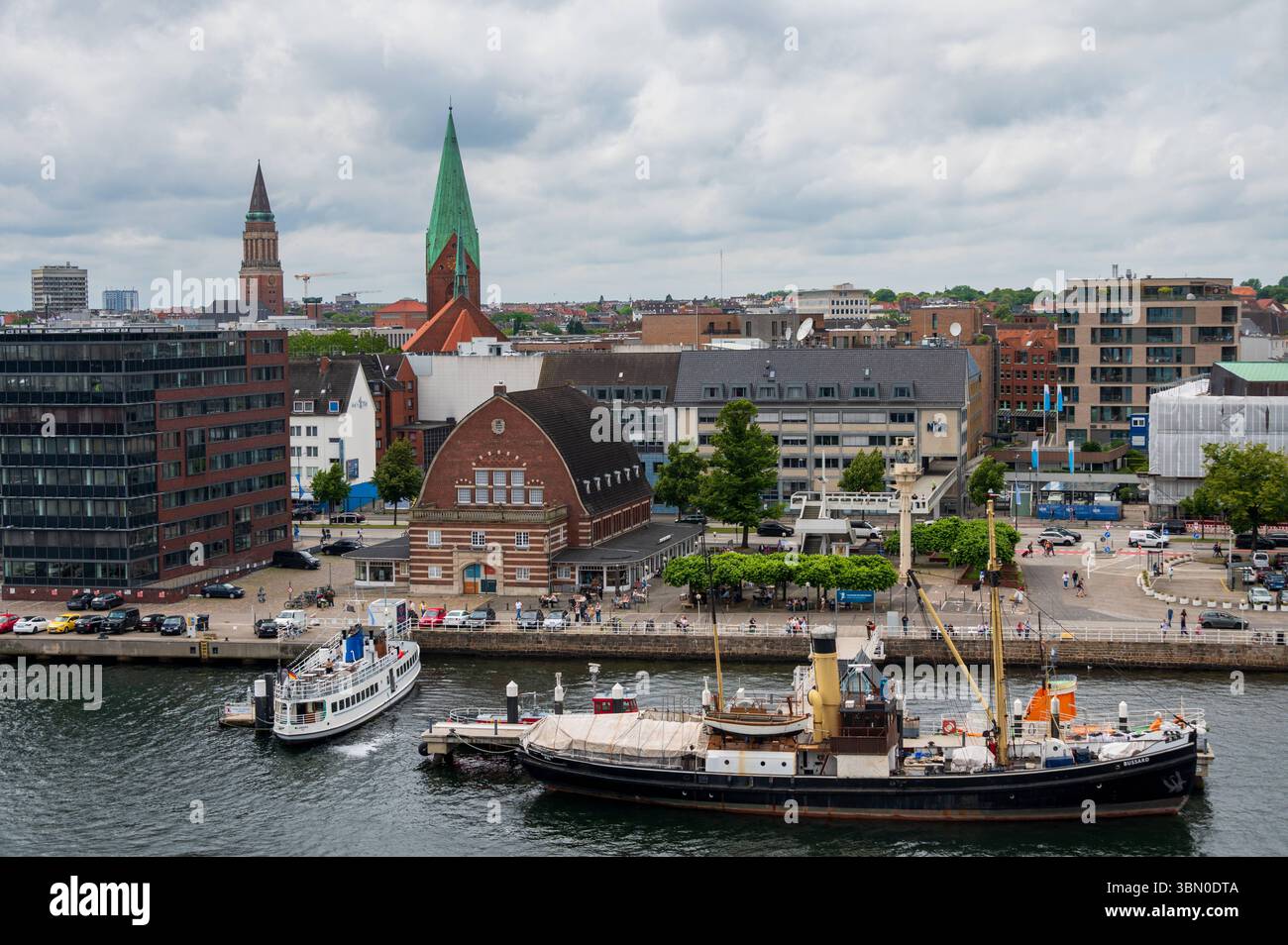 Stadtansichten vom Kieler Hafen während der Kieler Woche 2025 *** City ...