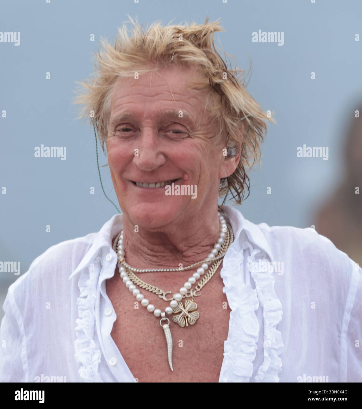 Glastonbury, UK. 29th June, 2025. British singer Rod Stewart performs in the Legends slot on the ...