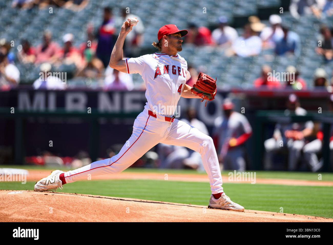 Los Angeles Angels pitcher Jack Kochanowicz delivers during the first ...