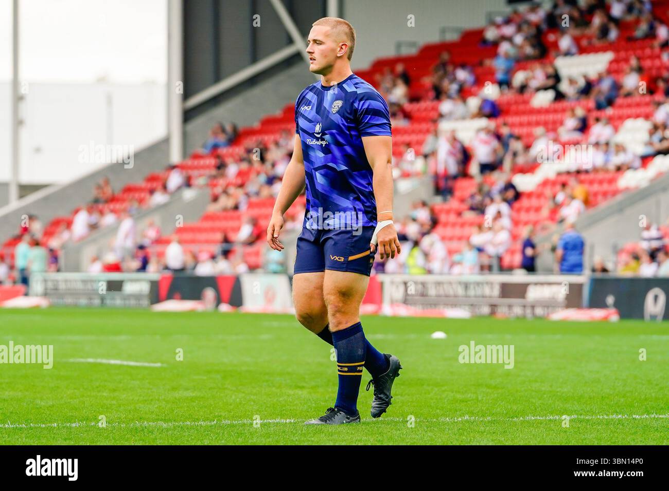 ST HELENS, ENGLAND - JUNE 29: Charlie Glover of Salford Red Devils pre ...