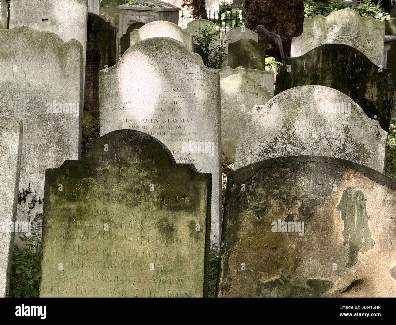 Graves in Bunhill Fields burial ground, London Stock Photo - Alamy