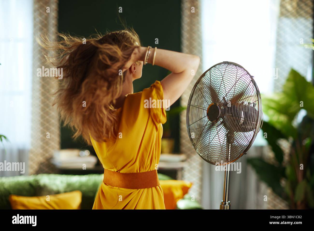 Woman respite care hi-res stock photography and images - Alamy