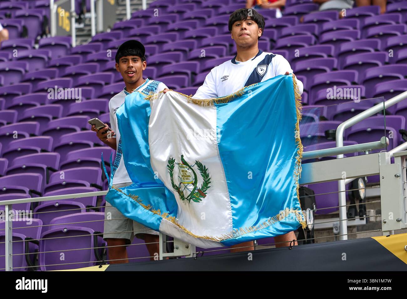Usa soccer fans stadium 2025 hi-res stock photography and images - Alamy