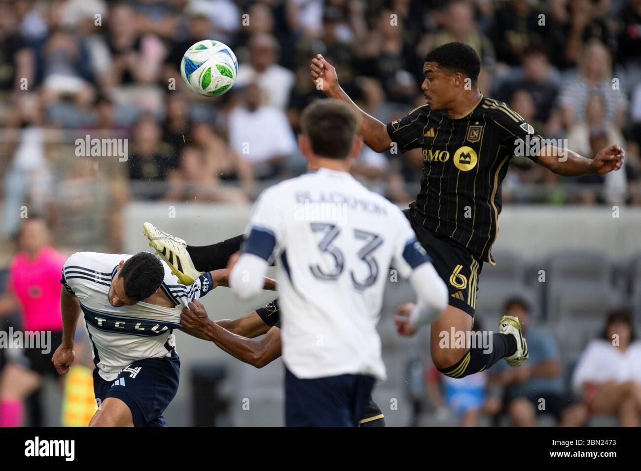 Los Angeles FC midfielder Igor Jesus (6) kicks the ball away from ...