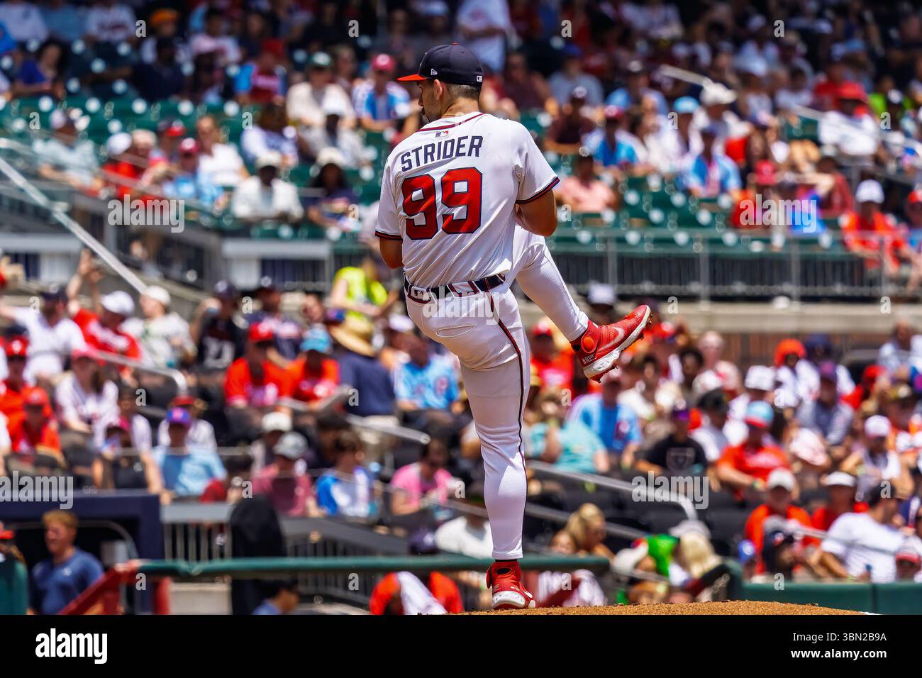 Marietta, Ga, USA. 29th June, 2025. Atlanta Braves pitcher Spencer ...