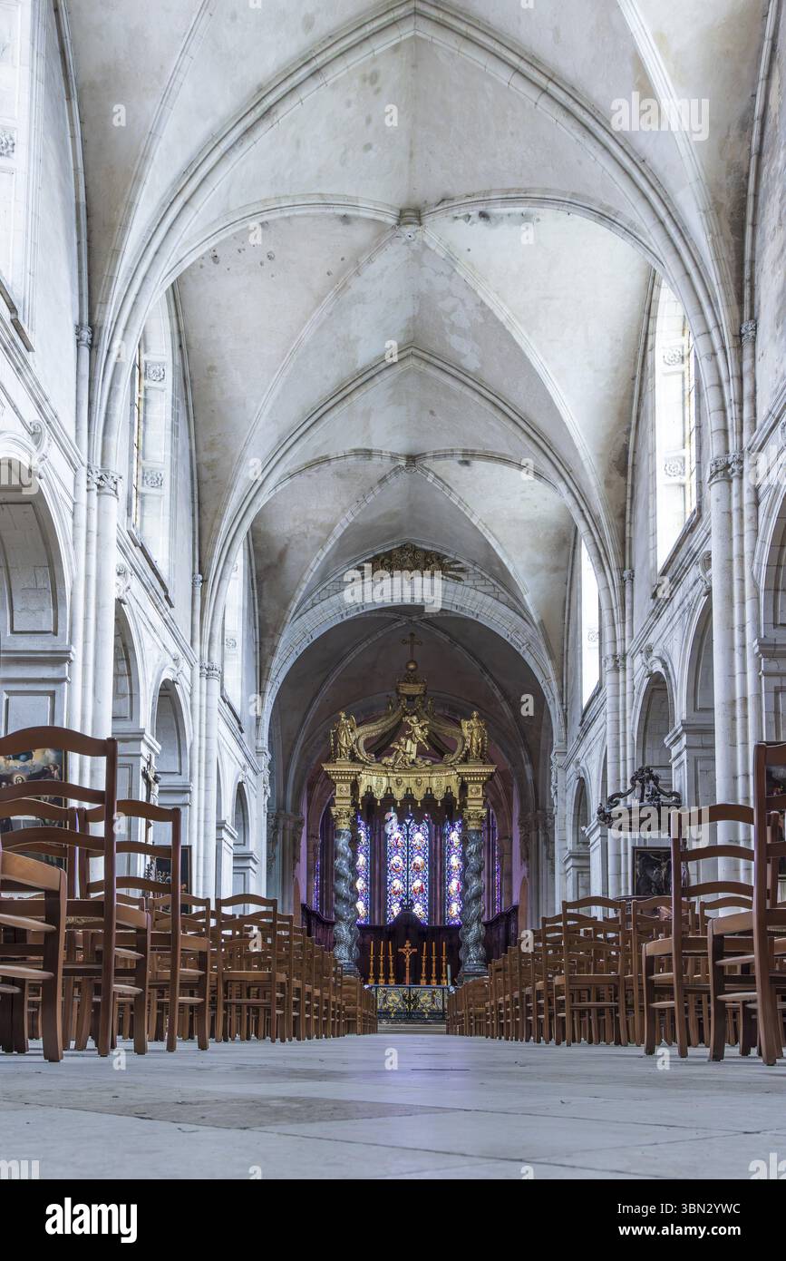 Verdun, France - April 28, 2024: Interior of Verdun Cathedral ...