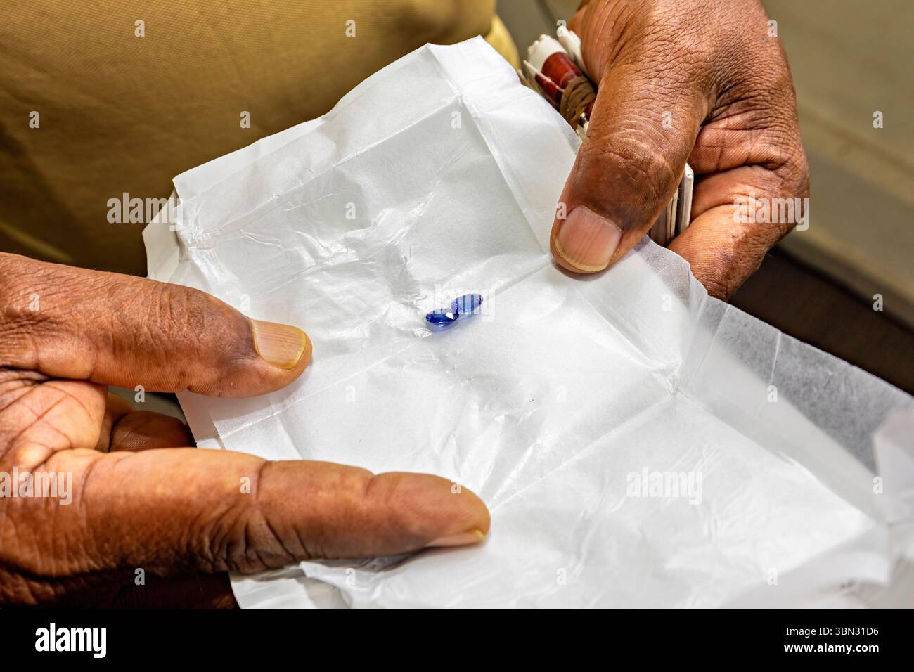 The gemstones worker at Ratnapura in Sri Lanka Stock Photo - Alamy