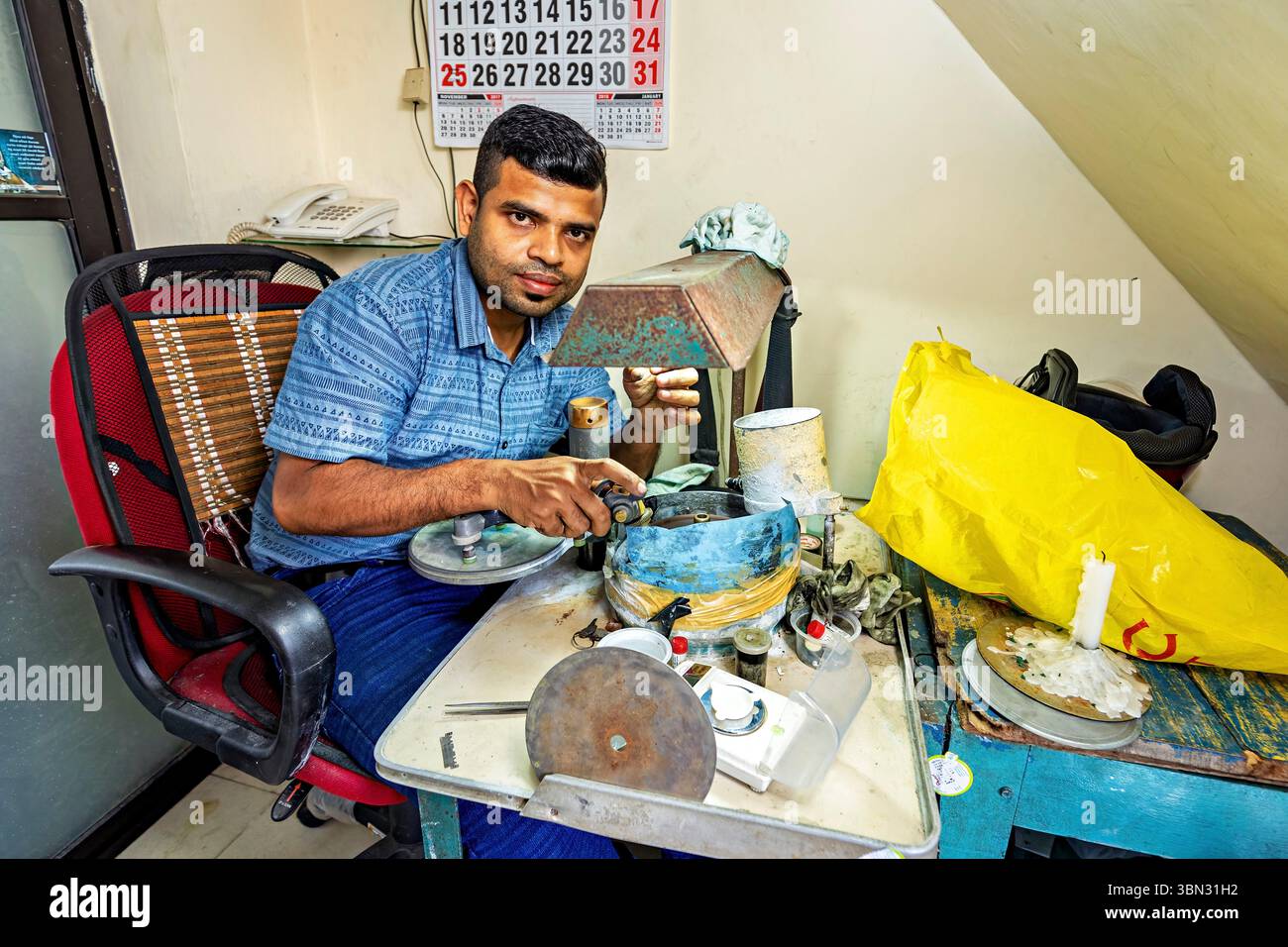 The gemstones worker at Ratnapura in Sri Lanka Stock Photo - Alamy