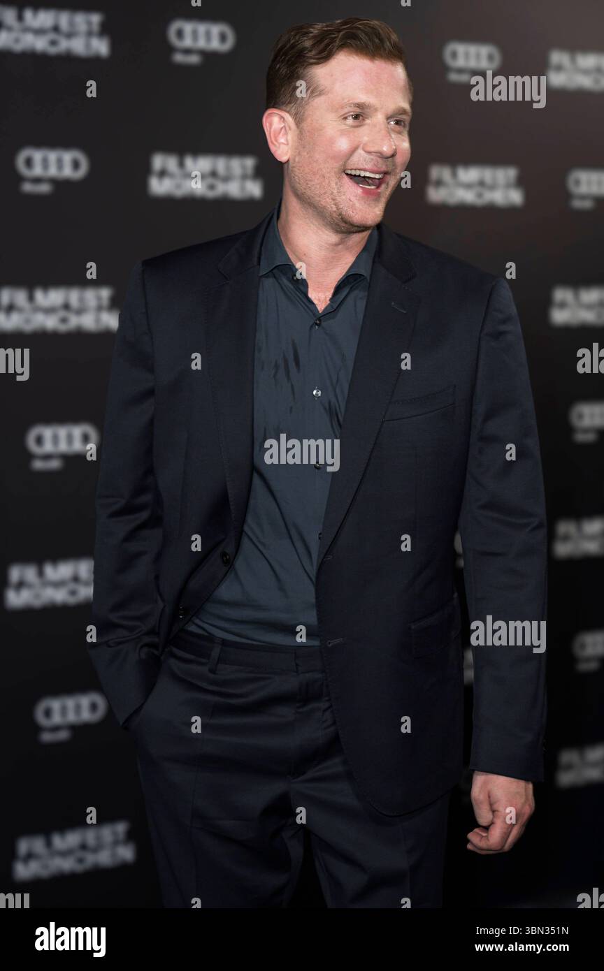 Christoph Schechinger bei der Premiere der Amazon Prime Video Miniserie ...