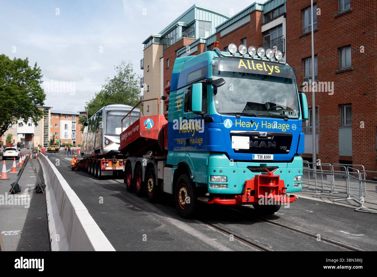 Coventry Very Light Rail vehicle being loaded onto an Allelys Heavy Haulage low-loader, Coventry ...