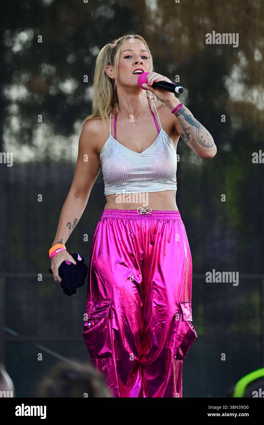 Milla Pink bei der größten Mallorca-Party der Lausitz 2025 im Messepark Löbau. Löbau, 28.06.2025 ...