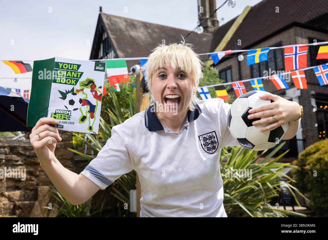 Maisie adam hi-res stock photography and images - Alamy