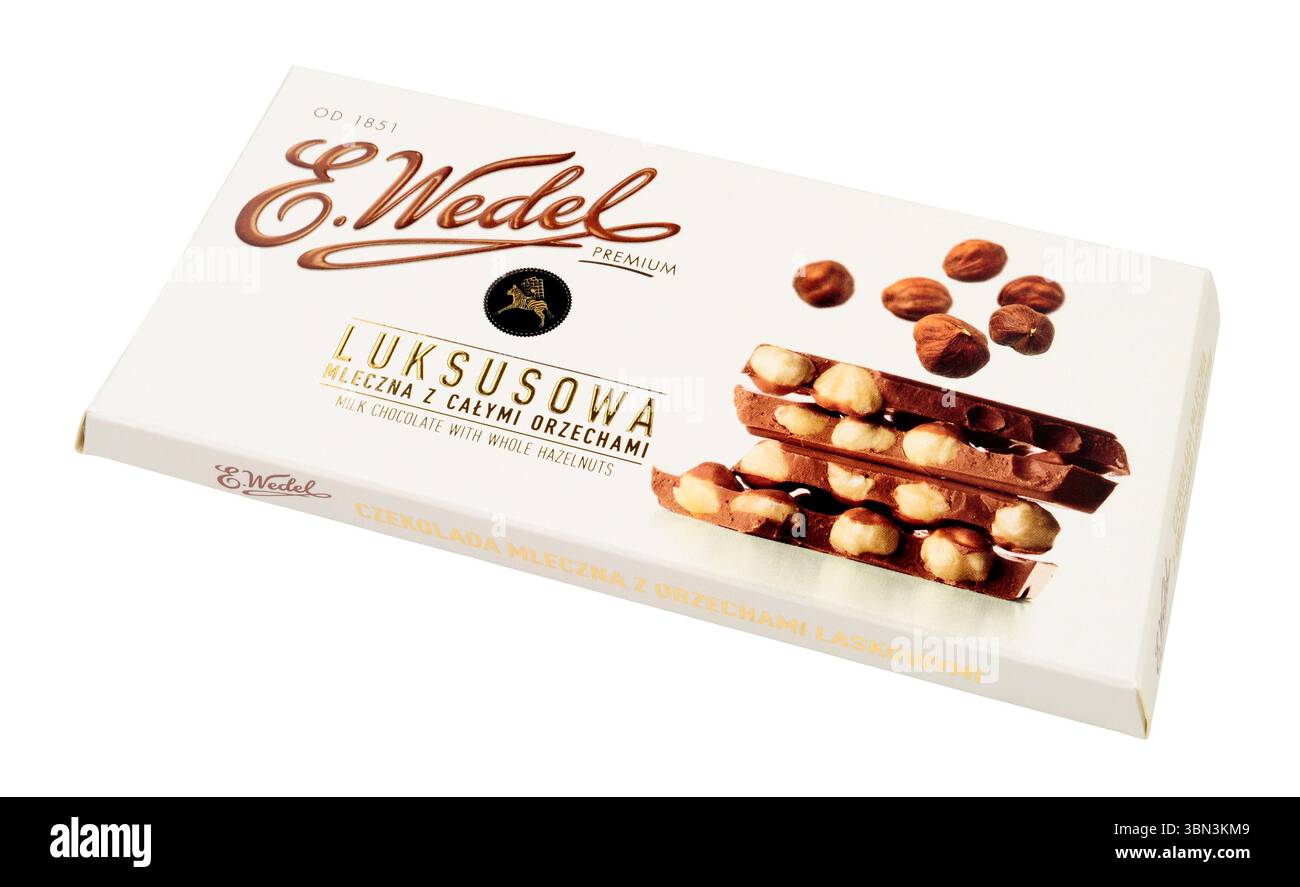 E Wedel Polish milk chocolate and hazelnut bar in a 100g pack Stock ...