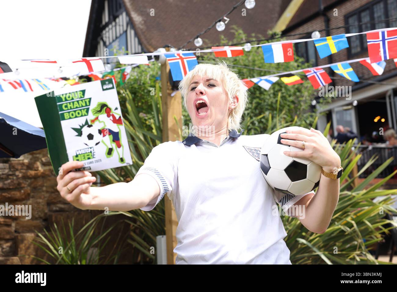 Maisie adam hi-res stock photography and images - Alamy