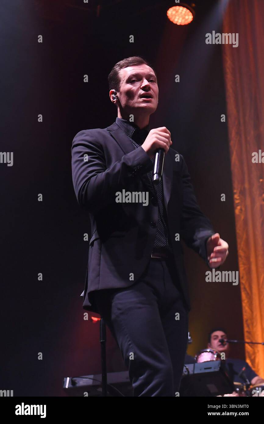 LONDON, ENGLAND - DECEMBER 21: Matt Doyle of ‘UB40’ performing at OVO ...