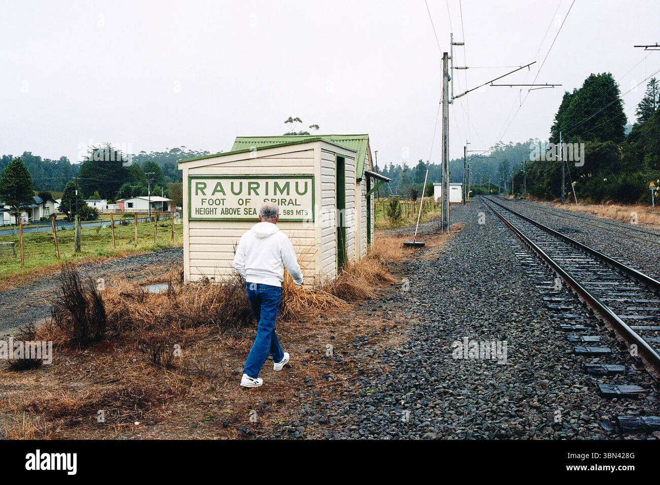 Raurimu railway station, foot of the Raurimu Spiral railway route in ...