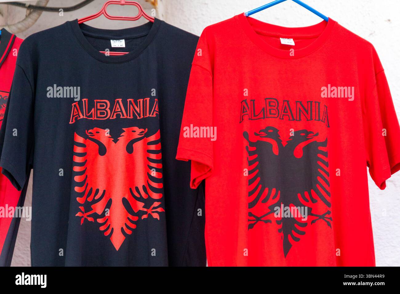 Double-headed eagle, symbol of the flag of Albania Stock Photo - Alamy