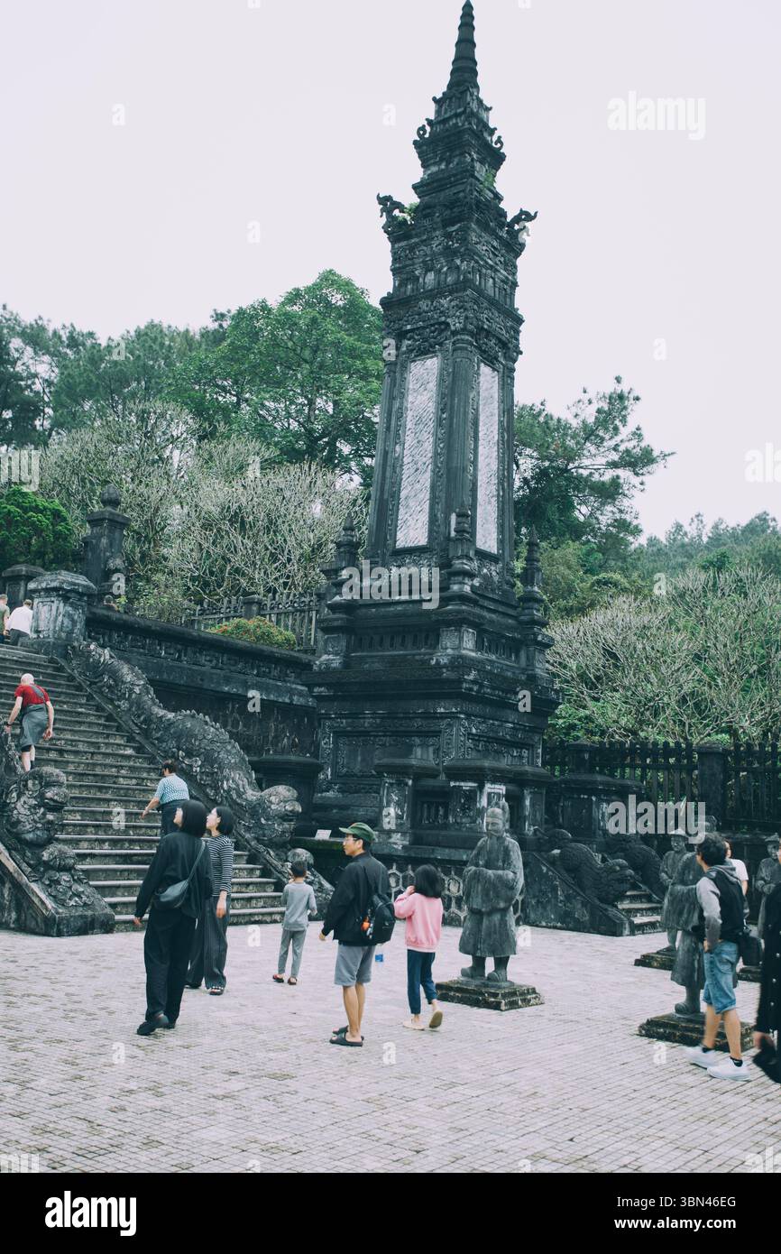 Khai Dinh Tomb Hue, the last architectural work of the Nguyen Dynasty ...