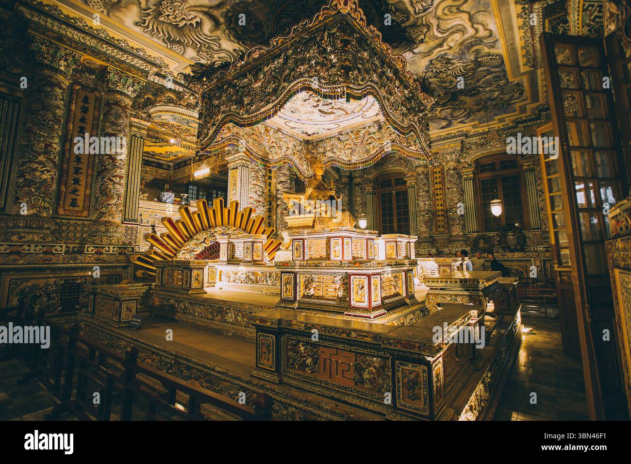 Khai Dinh Tomb Hue, the last architectural work of the Nguyen Dynasty ...