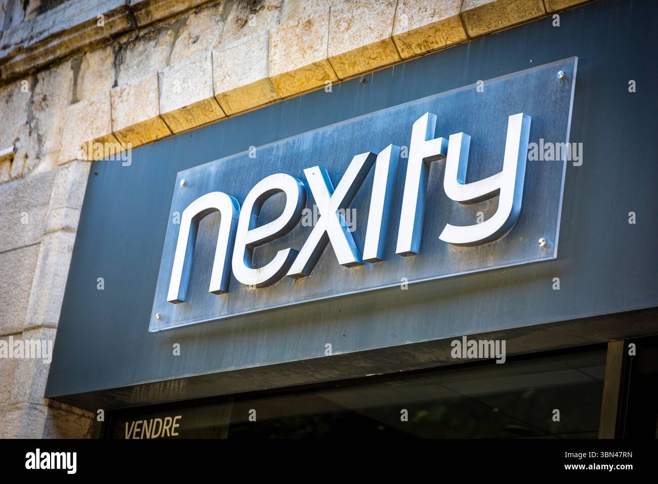 Nexity sign hi-res stock photography and images - Alamy