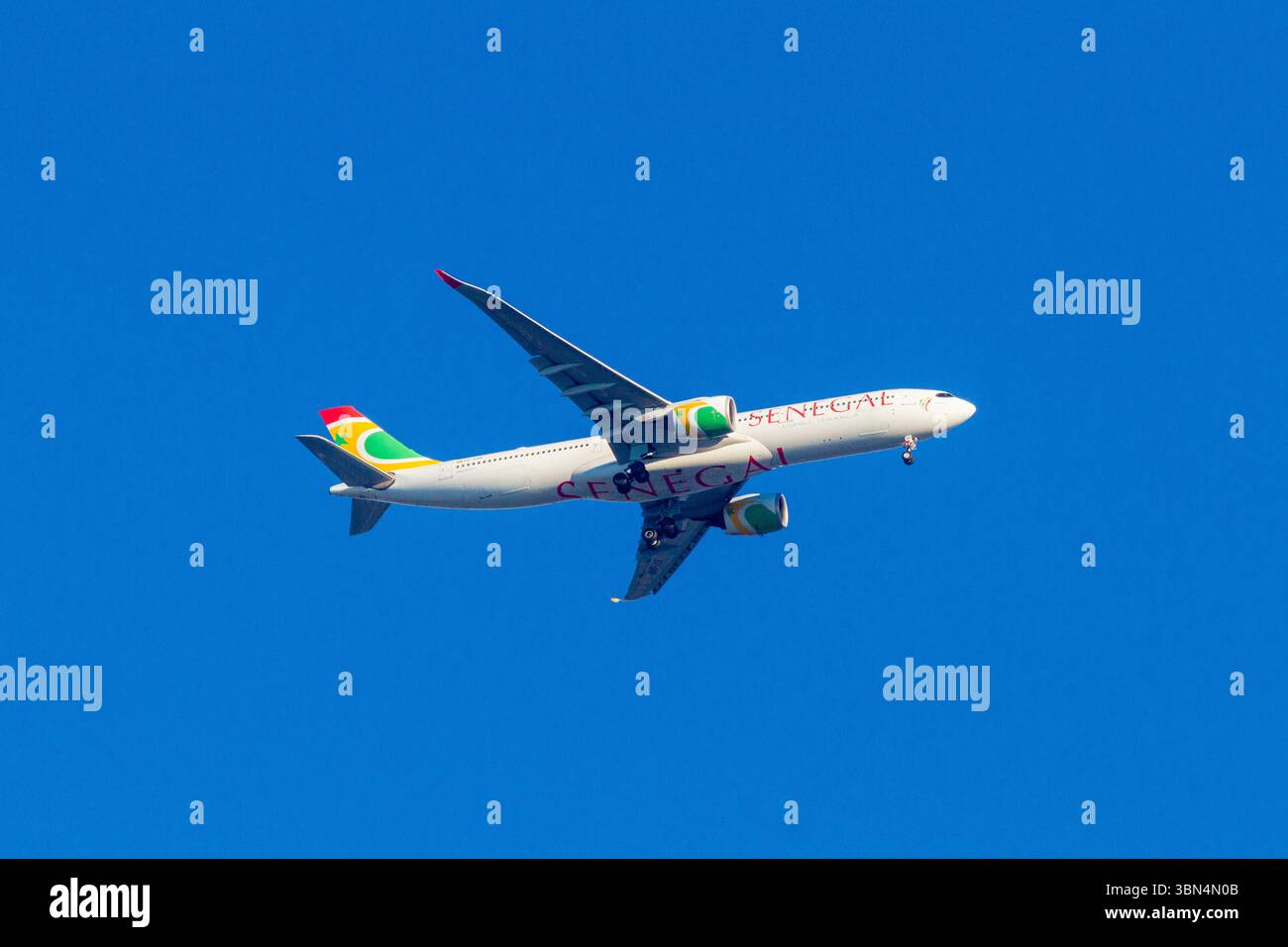 Blue air airline hi-res stock photography and images - Alamy