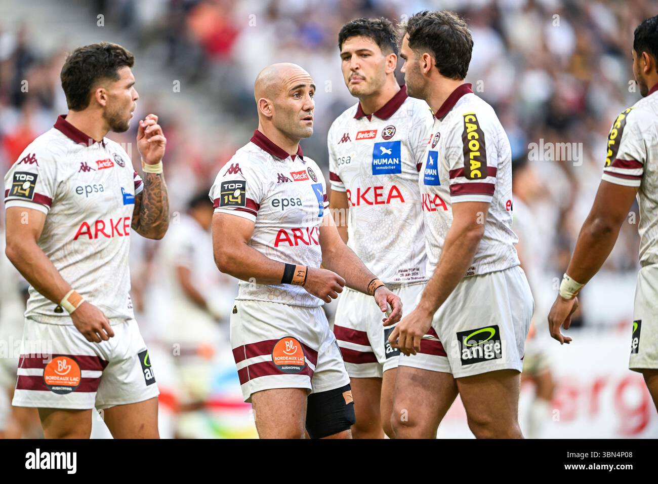 Maxime Lucu and Damian Penaud during the French Top 14 rugby union ...