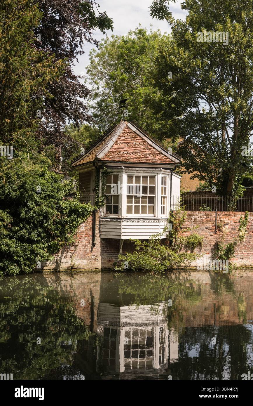 One of the restored Georgian Gazebos/ Dutch Summer Houses on the River ...