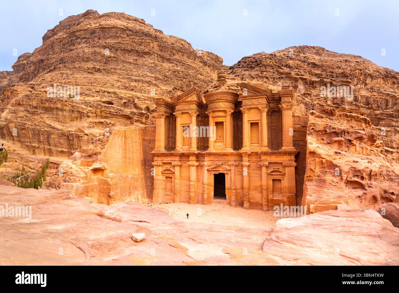 Jordan, Petra. The Monastery. El Deir Stock Photo - Alamy
