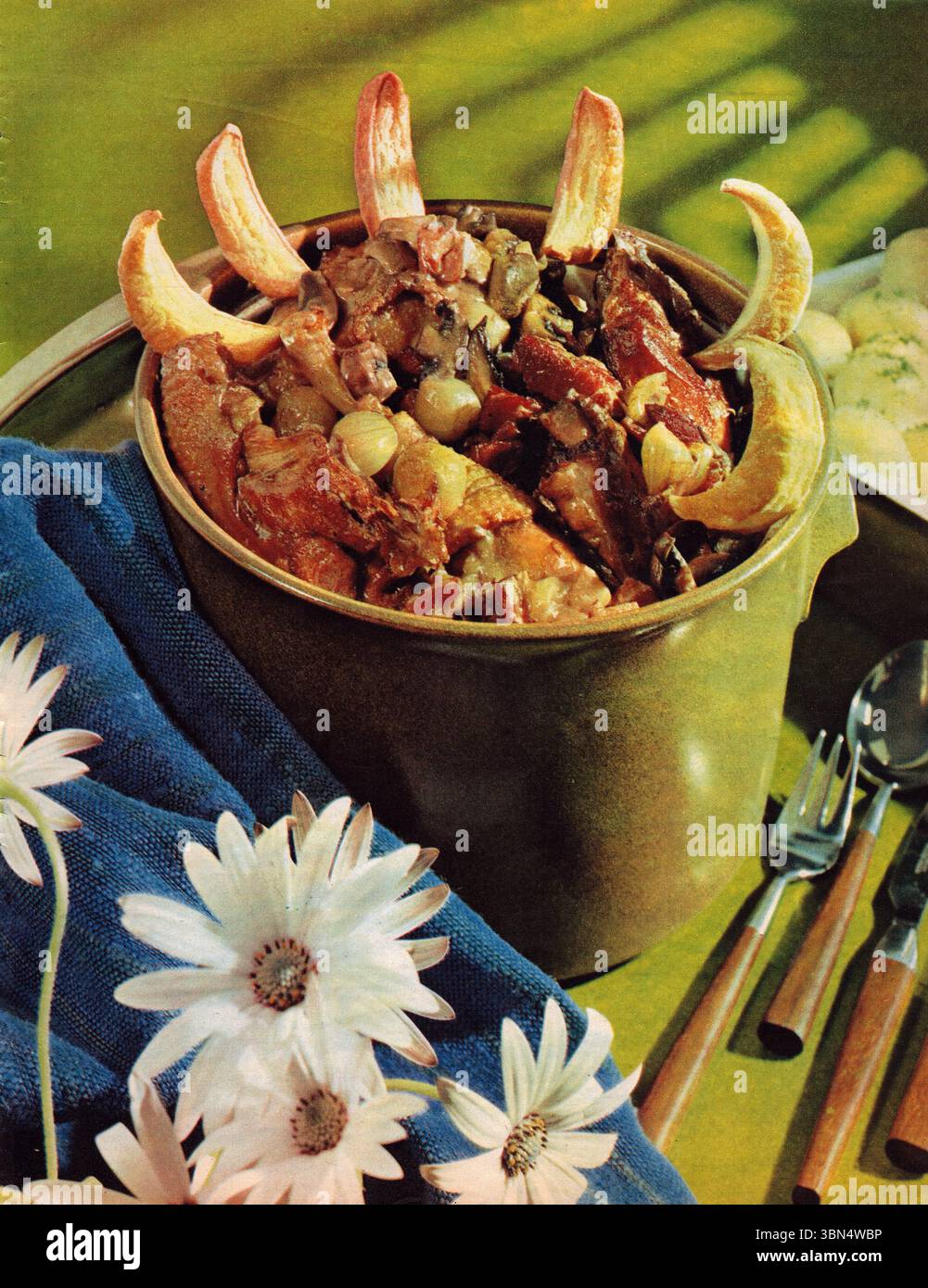 Vintage advert in 1960s magazine hi-res stock photography and images ...