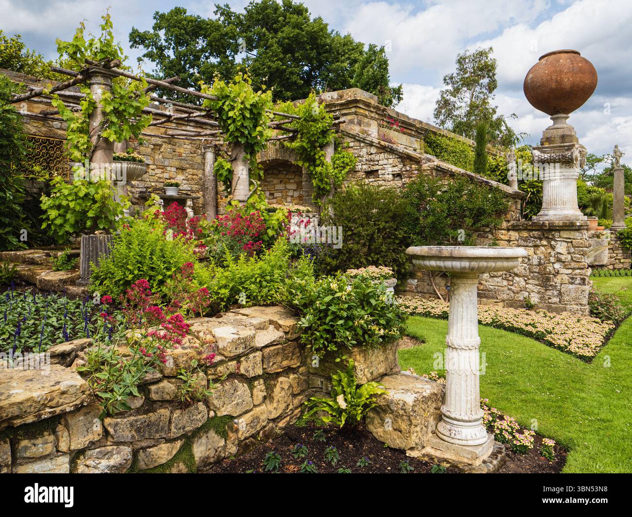 Stonework and Roman sculpture from the Astor collection in the Italian ...