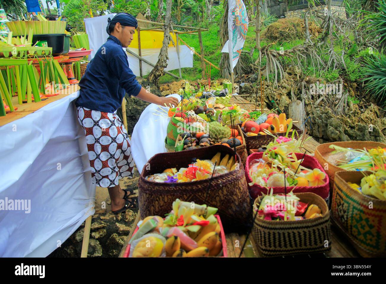 Offers of various foods and objects that are considered to symbolize ...