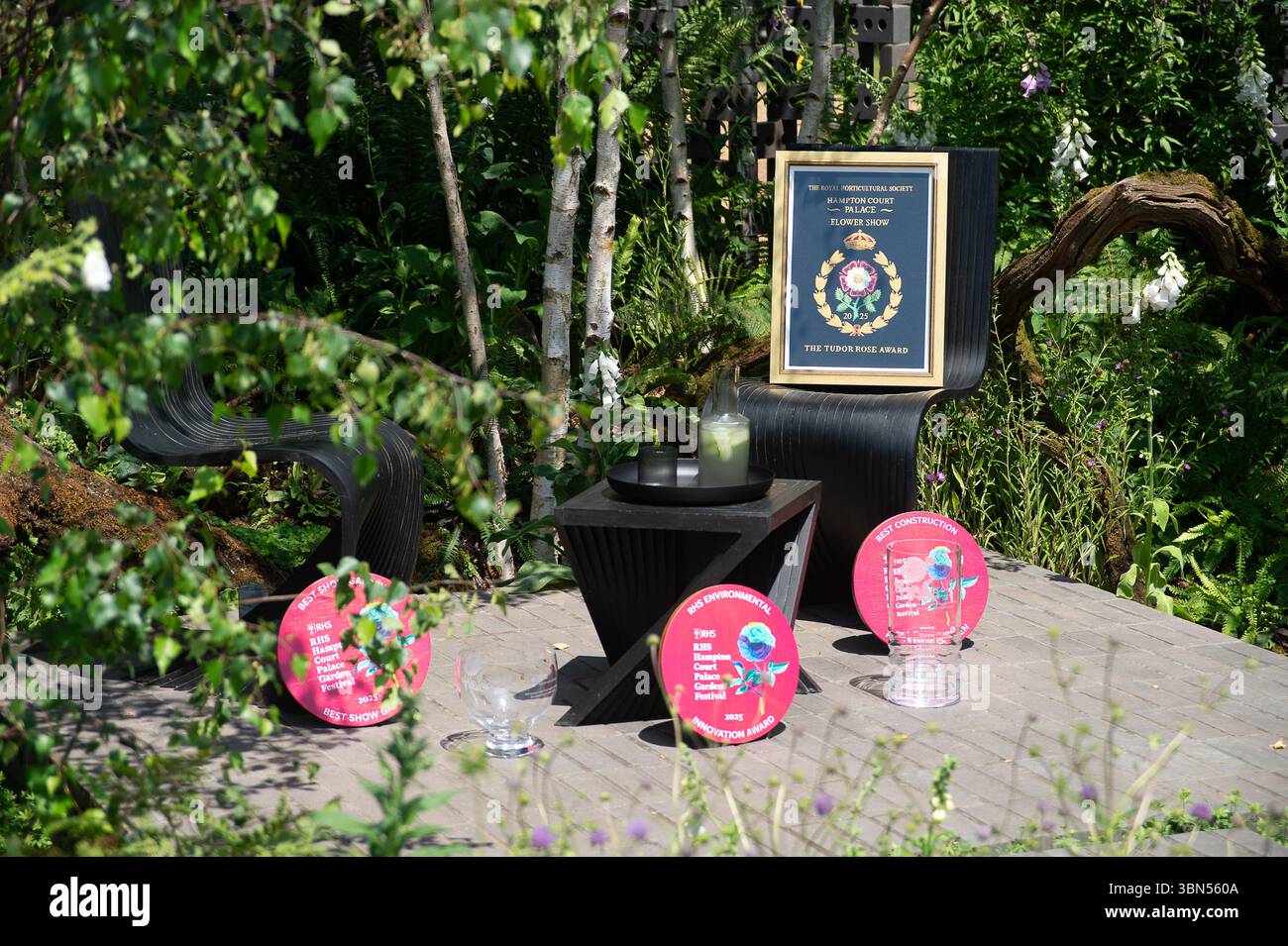 East Molesley, UK. 30th June, 2025. The Subaru Cocoon Show Garden ...