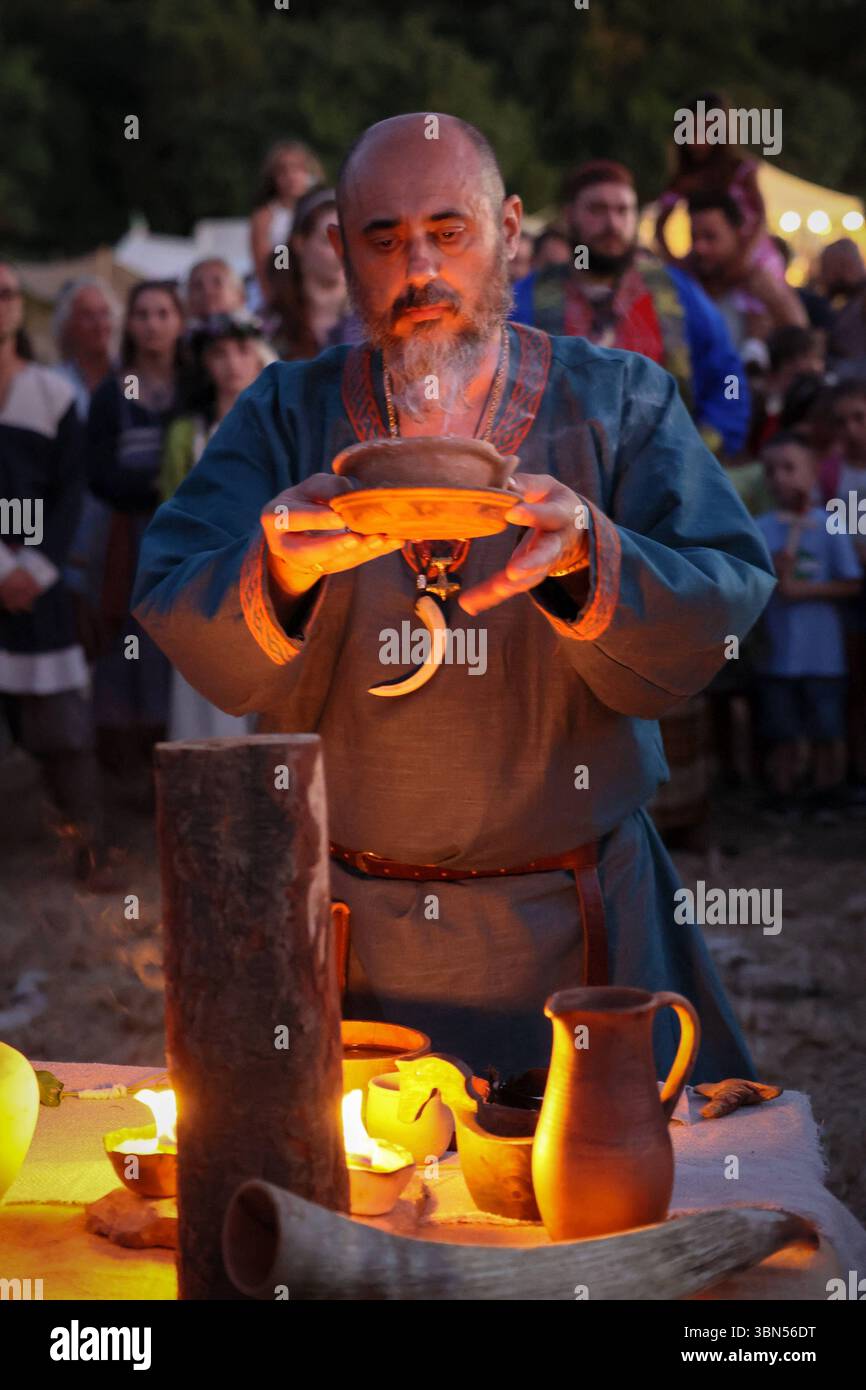 Drakkar Viking Fest, historical Viking reenactment. Ladispoli RM, Italy ...