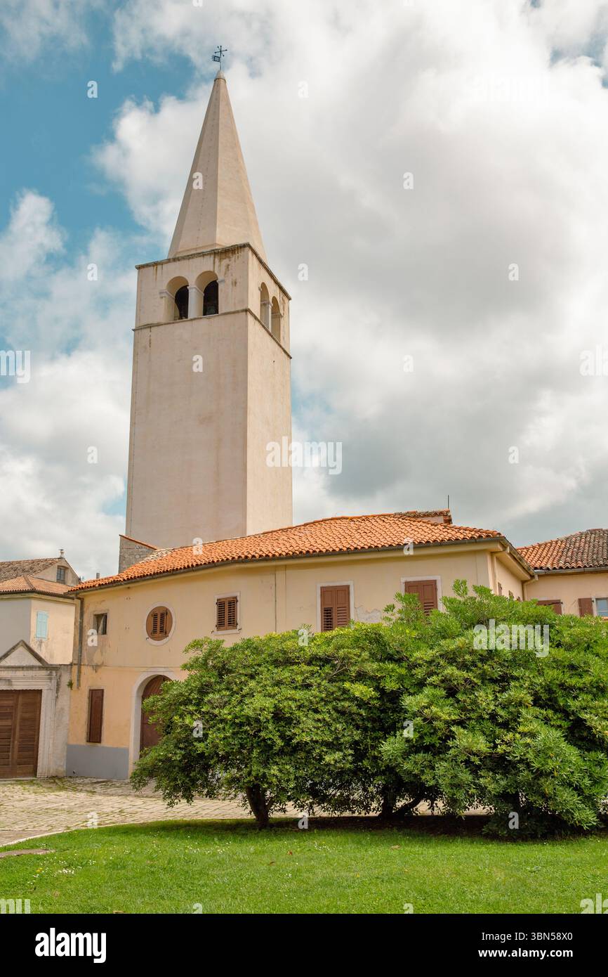 Historic buildings tall bell hi-res stock photography and images - Alamy
