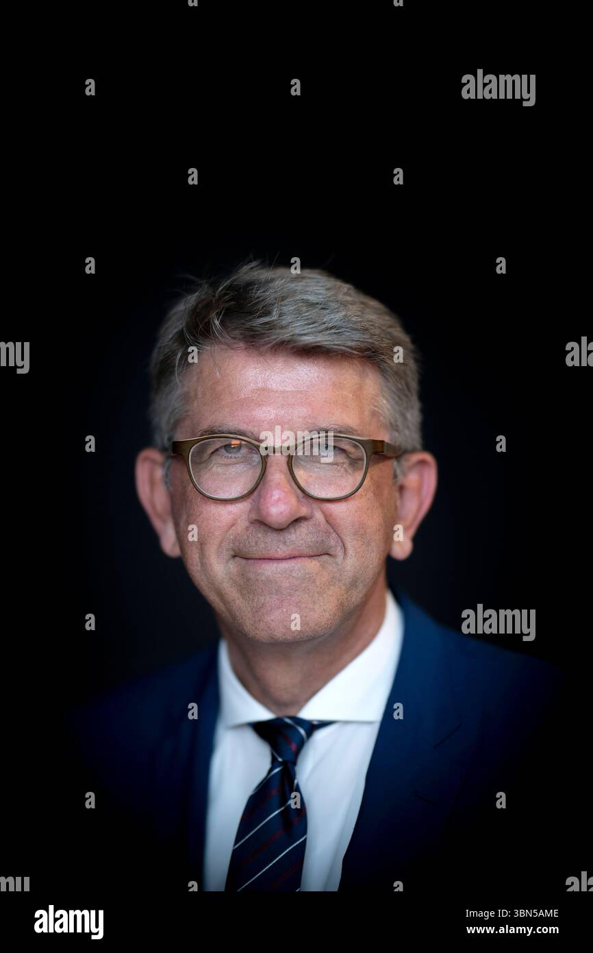 Wolfram Weimer DEU, Deutschland, Germany, Berlin, 17.06.2025 Portrait ...
