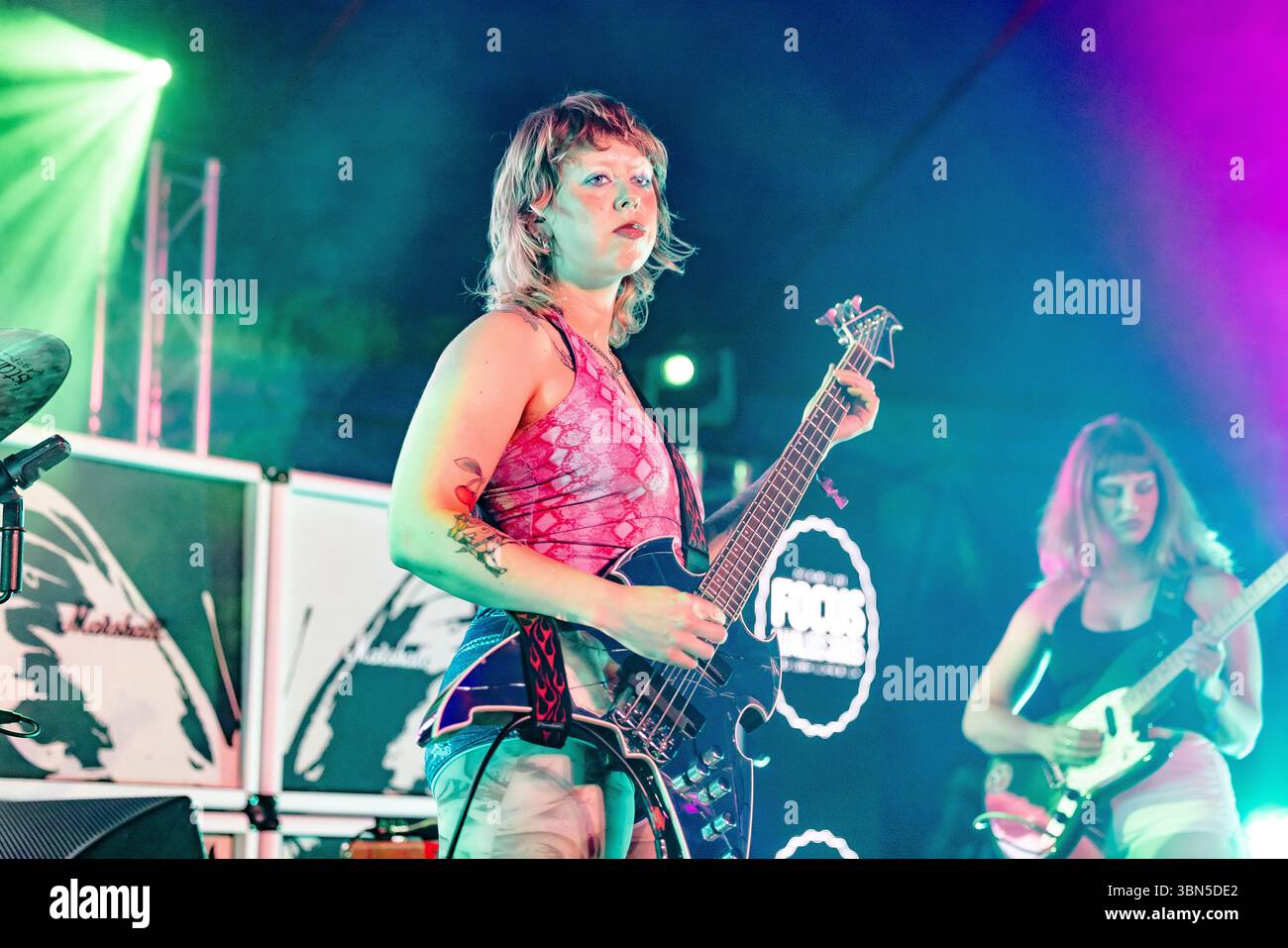 Panic shack hi-res stock photography and images - Alamy