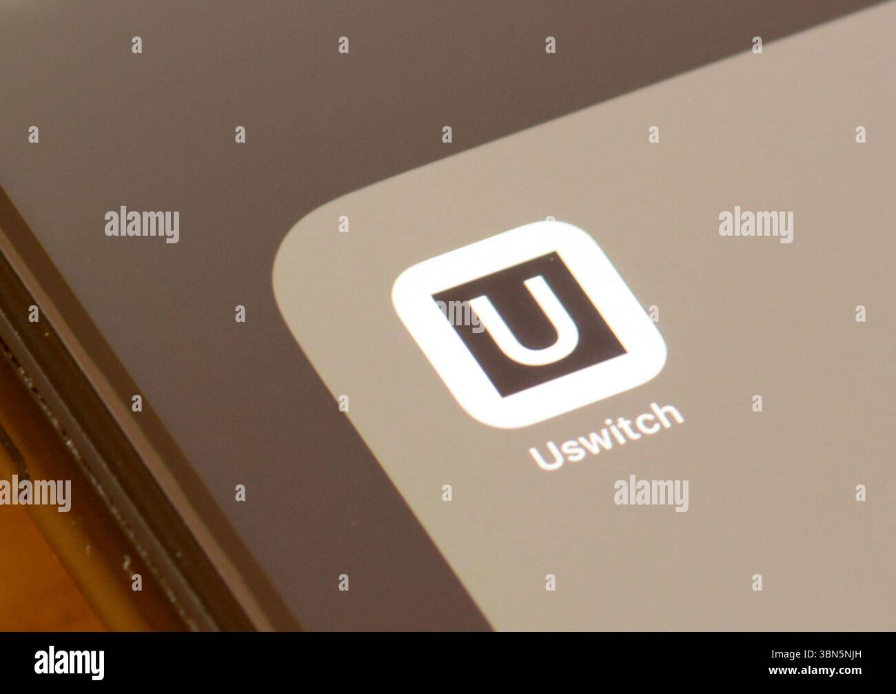 Uswitch mobile hi-res stock photography and images - Alamy