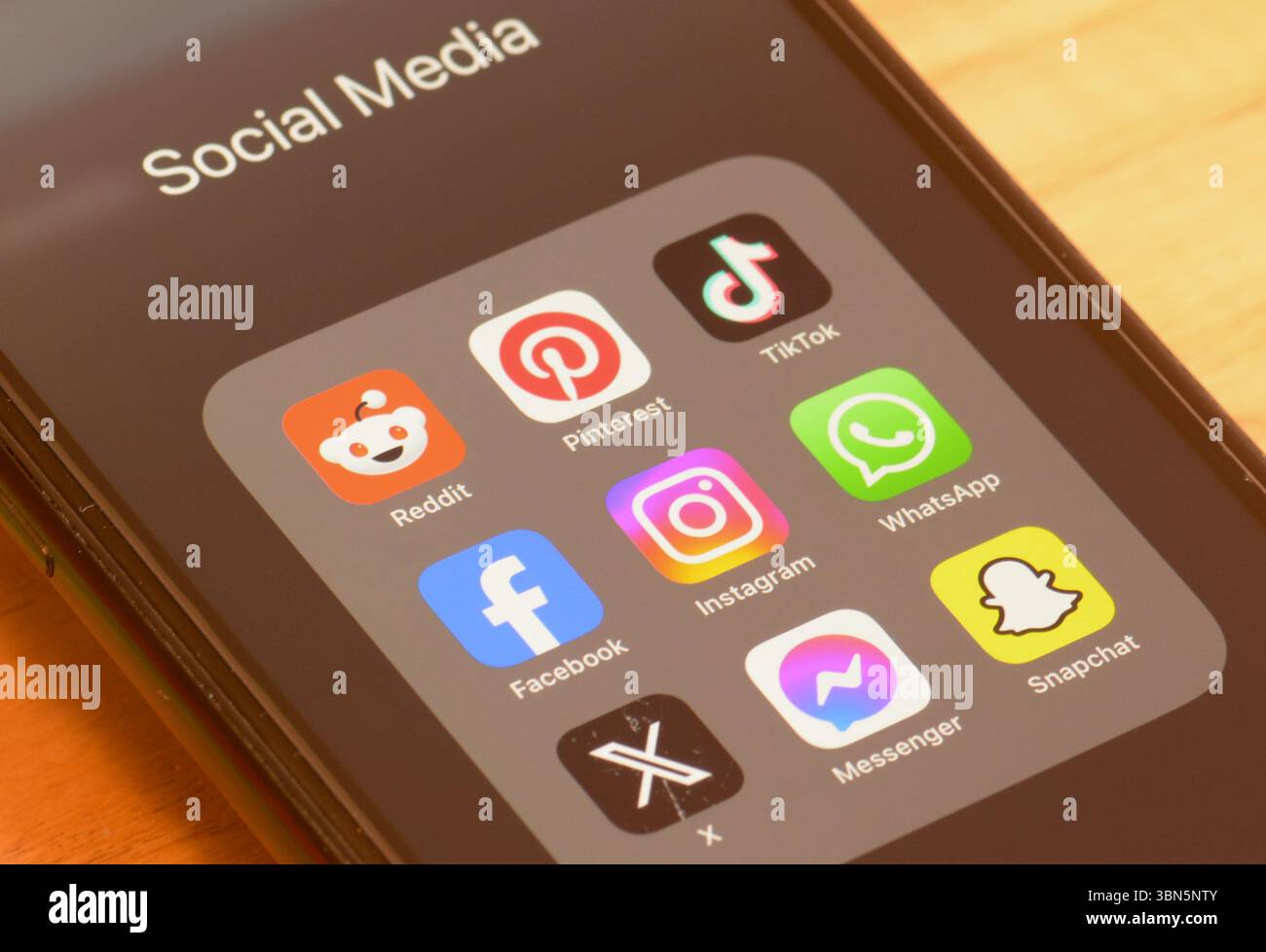 Stories social media hi-res stock photography and images - Alamy
