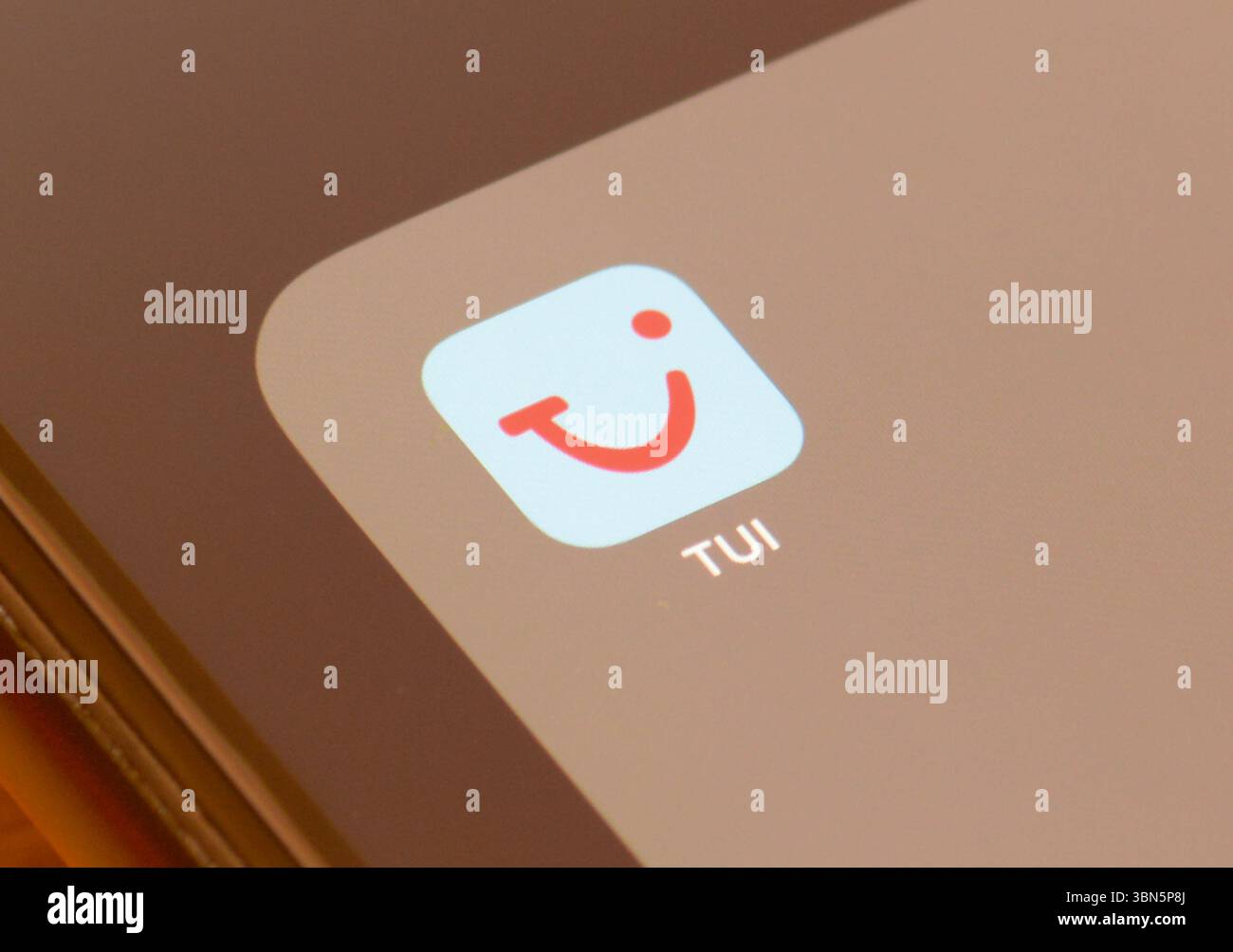 Tui group application hi-res stock photography and images - Alamy