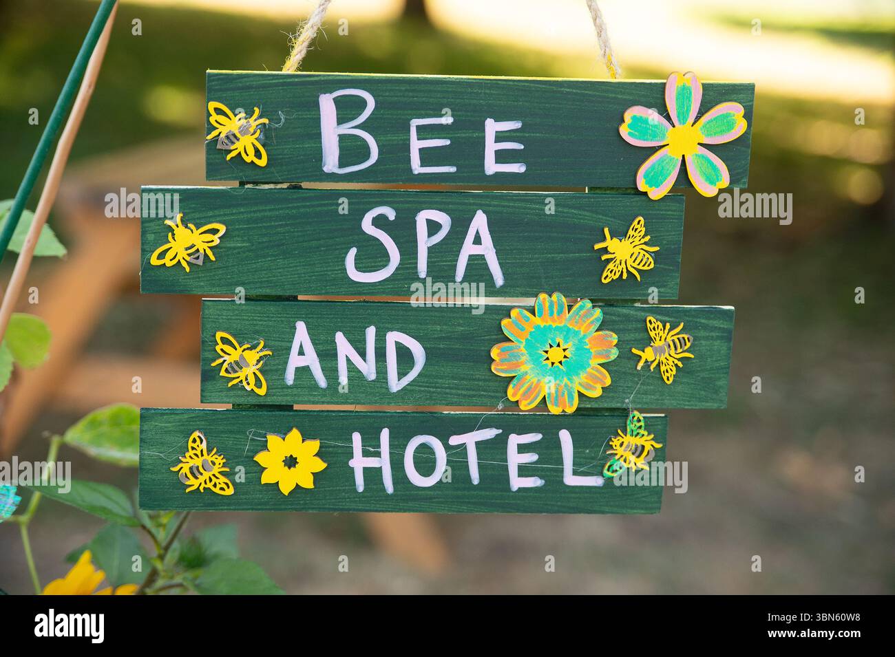 Downsend hi-res stock photography and images - Alamy