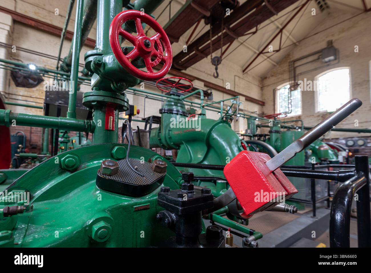 Old machinery inside the Gas engine house, part of the Eastney Beam ...