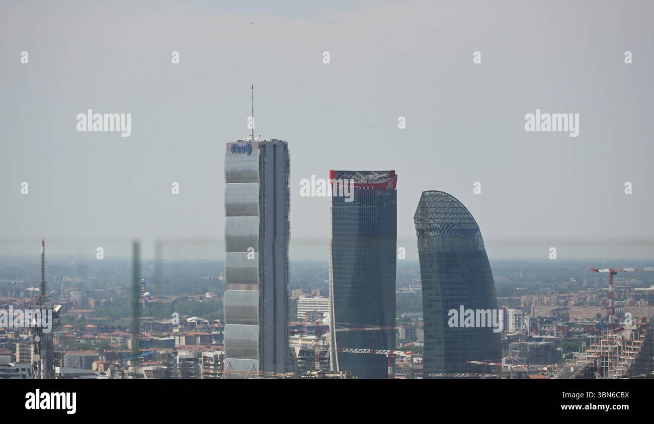 Milan, Italy Generali Tower in CityLife suffered a partial collapse of ...
